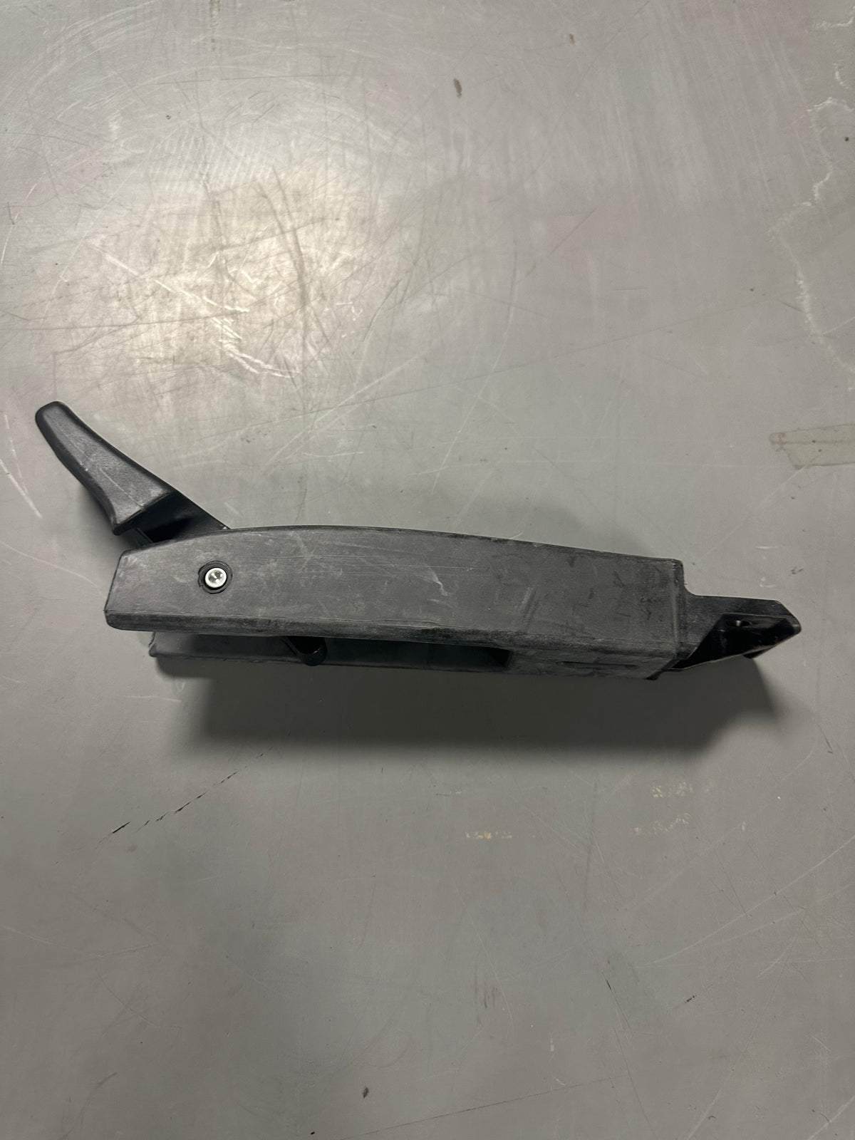 International hood latch 3544924C1 new old stock part — North Georgia ...