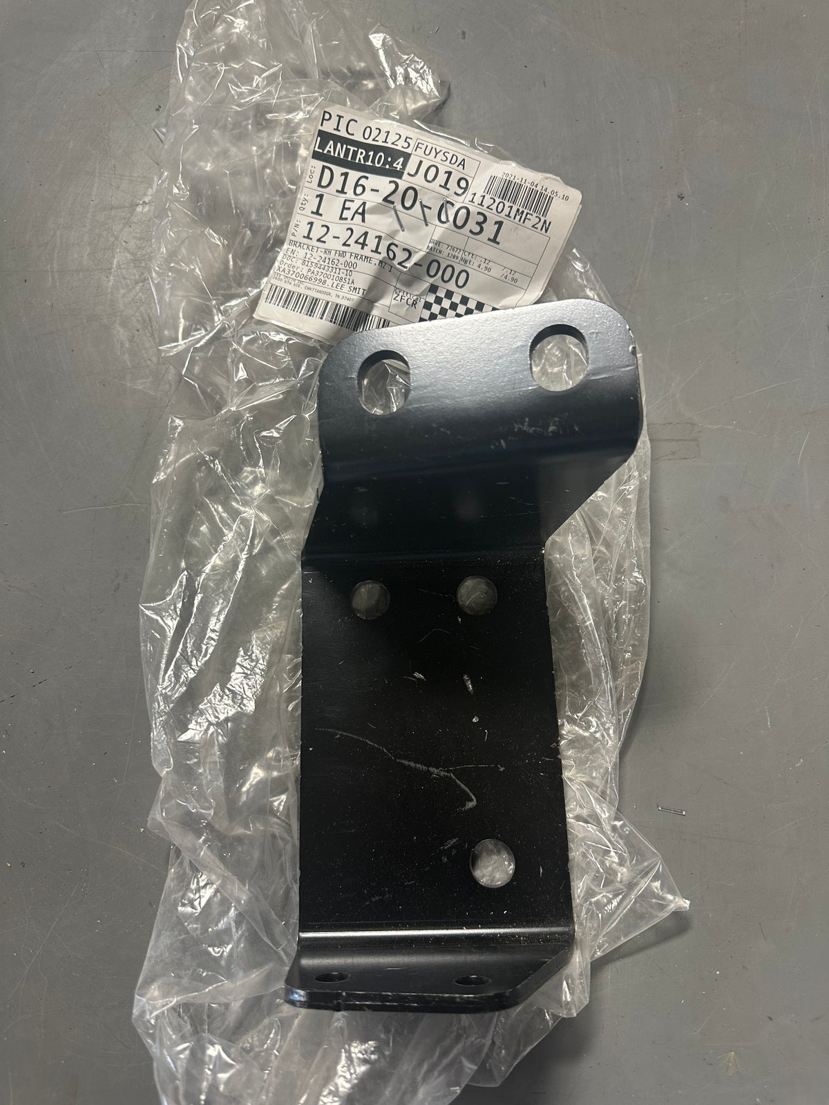 Freightliner front frame bracket 12-24162-000 new OEM part — North ...