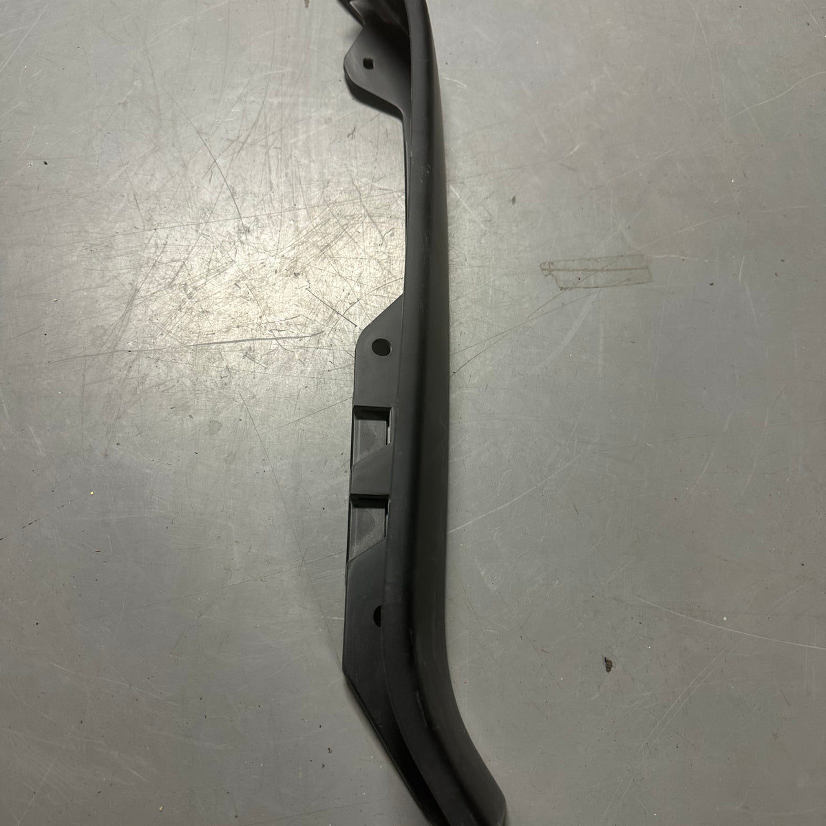 Kenworth T680 passenger R22-1400R side trim piece new part — North ...