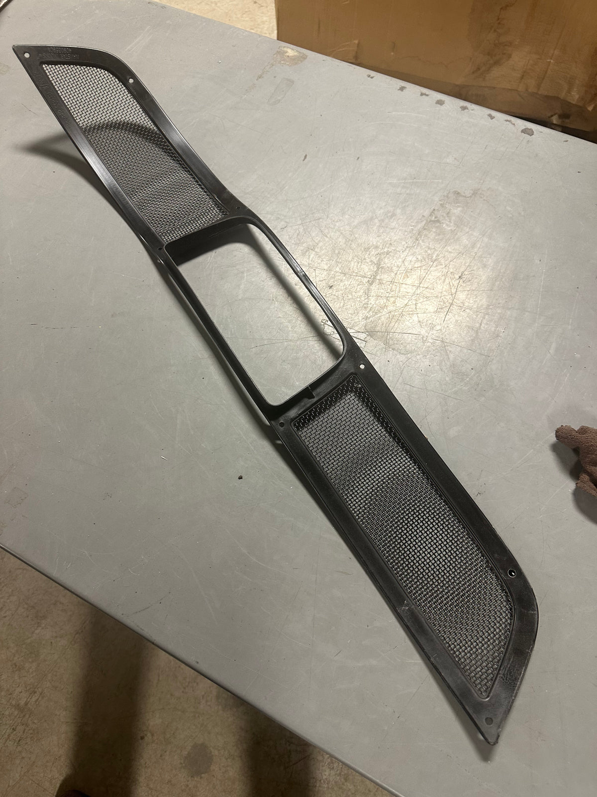 International bumper screen w/radar 4090359C1 new part — North Georgia ...