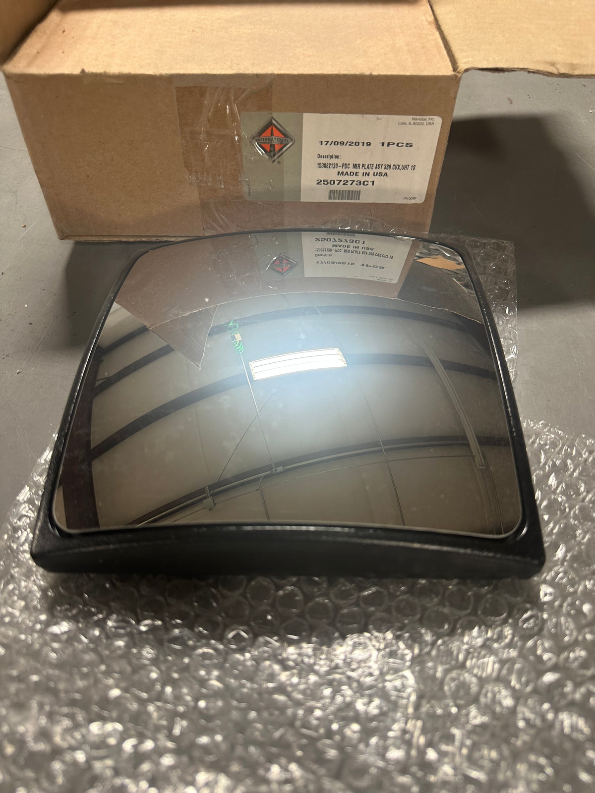 International convex mirror 2507273C1 new part — North Georgia Trucks ...