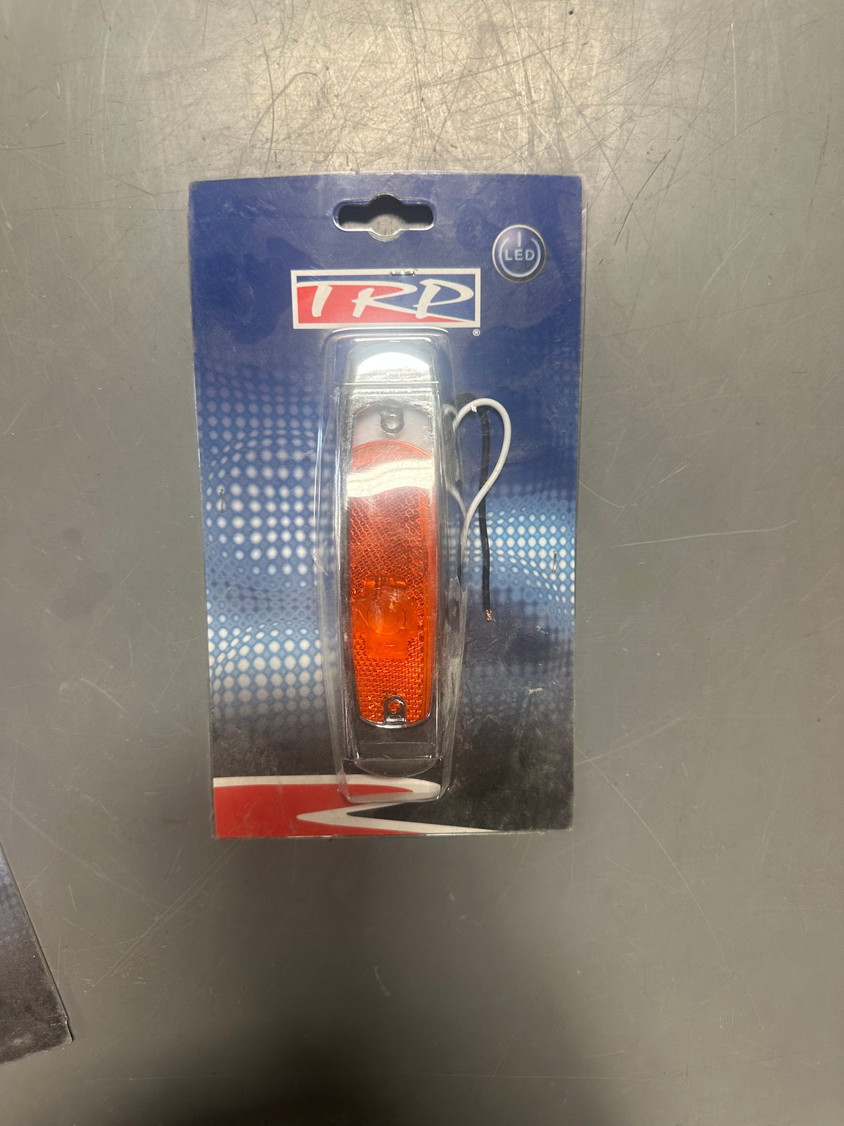 Fleetpride LED Peterbilt amber marker light LL047101 new part — North ...