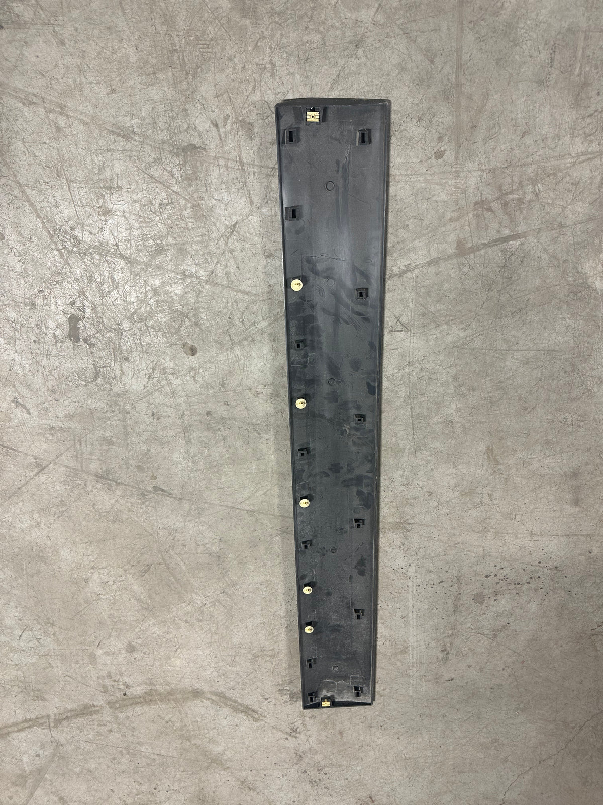 Mercedes sprinter right sliding door molding A9066901000 new part — North Georgia Trucks and Parts