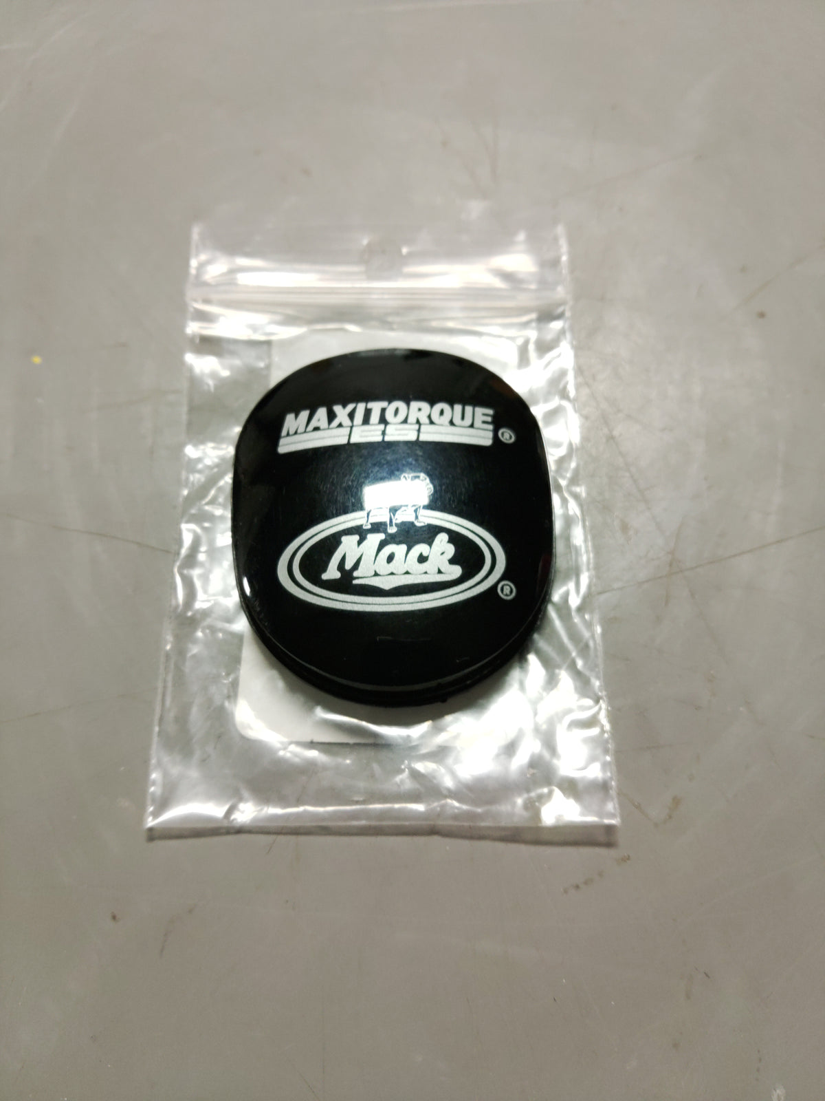 Mack Truck 25170512 gear shift cap New — North Georgia Trucks and Parts