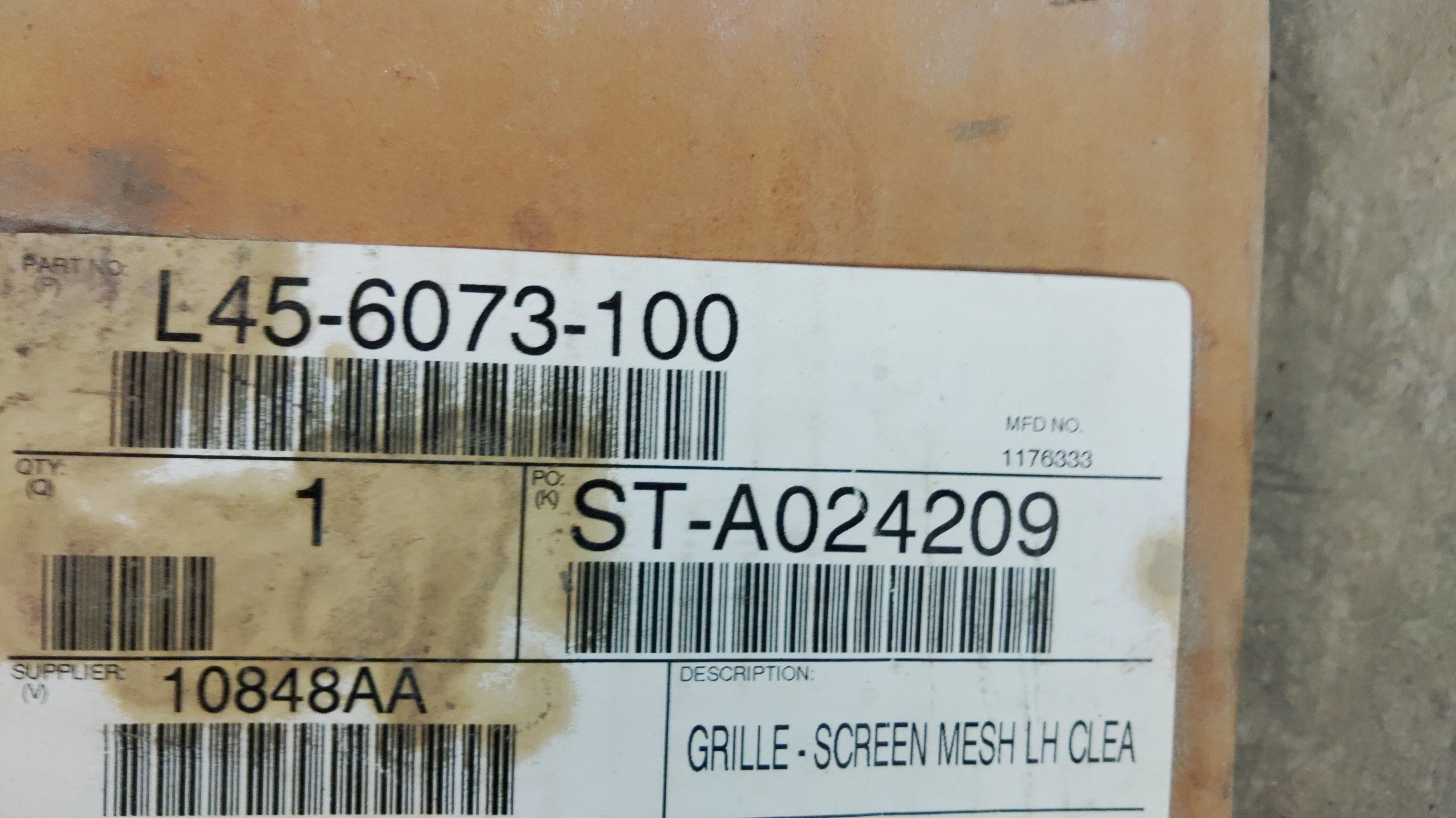 Kenworth T880 L45-6073-100 grill screen mesh left and right NEW — North ...