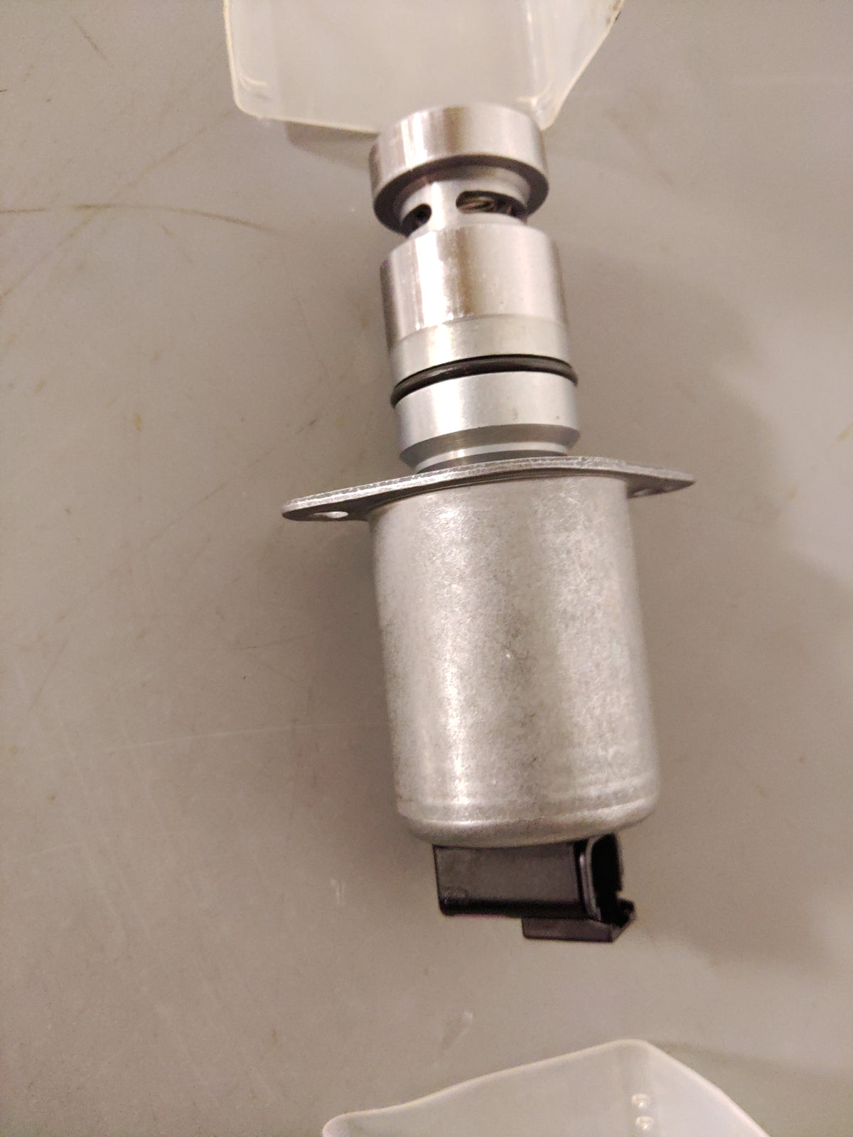 Volvo 23013334 piston cooling control valve New OEM Part — North ...