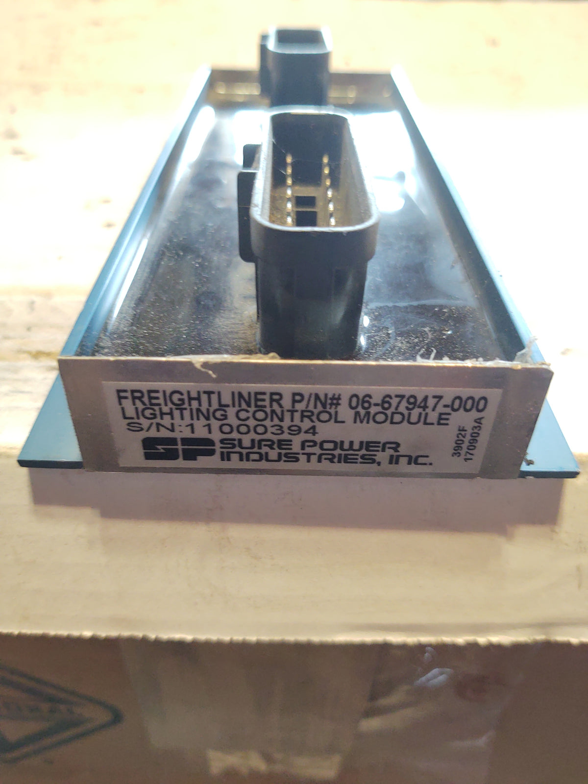Freightliner Lighting Control Module 06 67947 000 Used Part — North ...