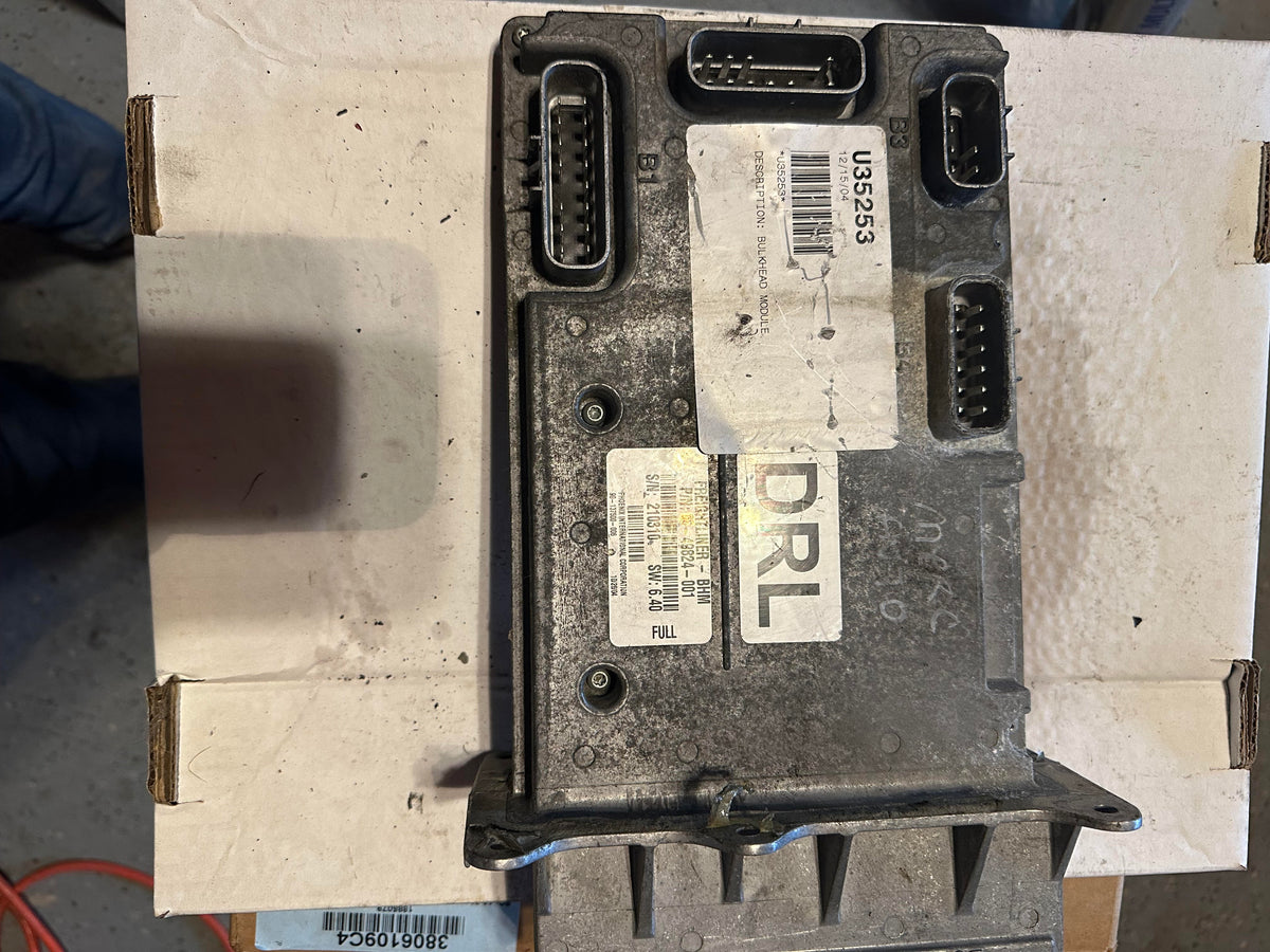 Freightliner Bulkhead Module 06 49824 001 Used Part — North Georgia ...