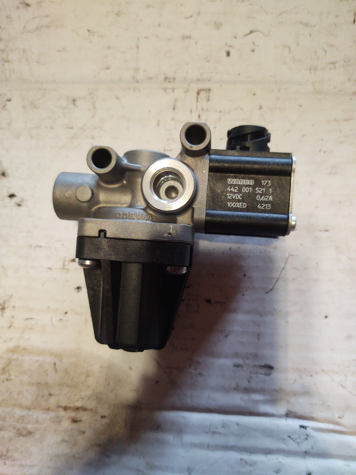 Wabco Air Brake Emission Valve 9750090020 Used Part — North Georgia ...