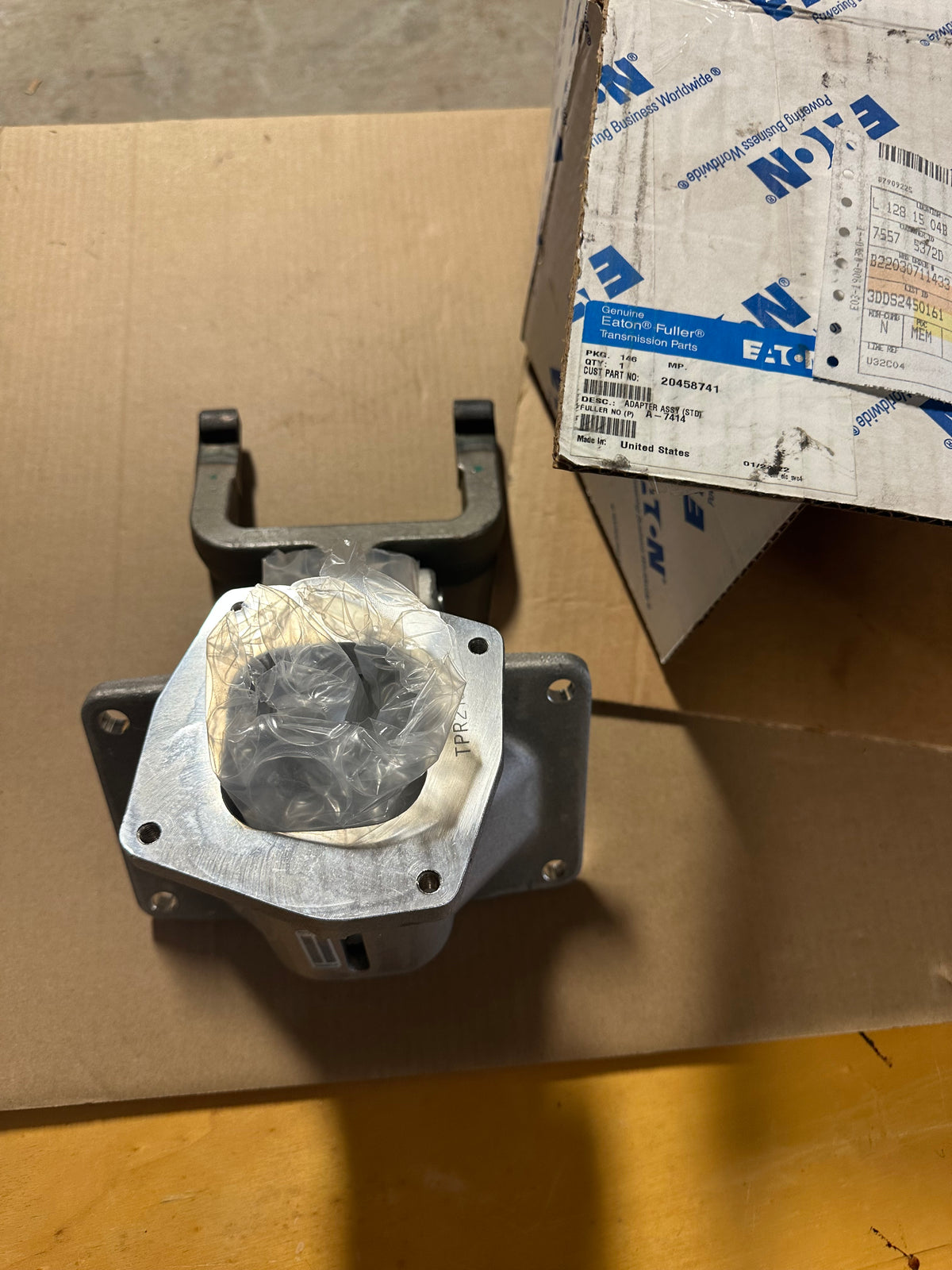Eaton Fuller Fork Adapter Assembly 20458741 New OEM Part — North ...