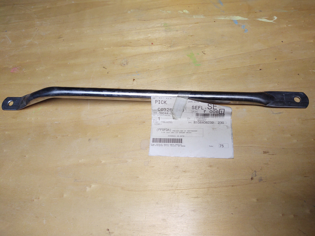 Freightliner Bracket 22-39244-00 OEM NEW PART — North Georgia Trucks ...