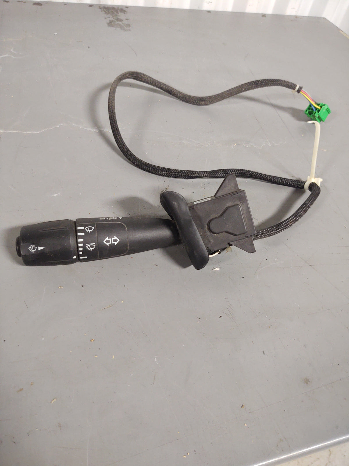 Paccar turn signal switch P27 1067 New Old Stock Part — North Georgia ...
