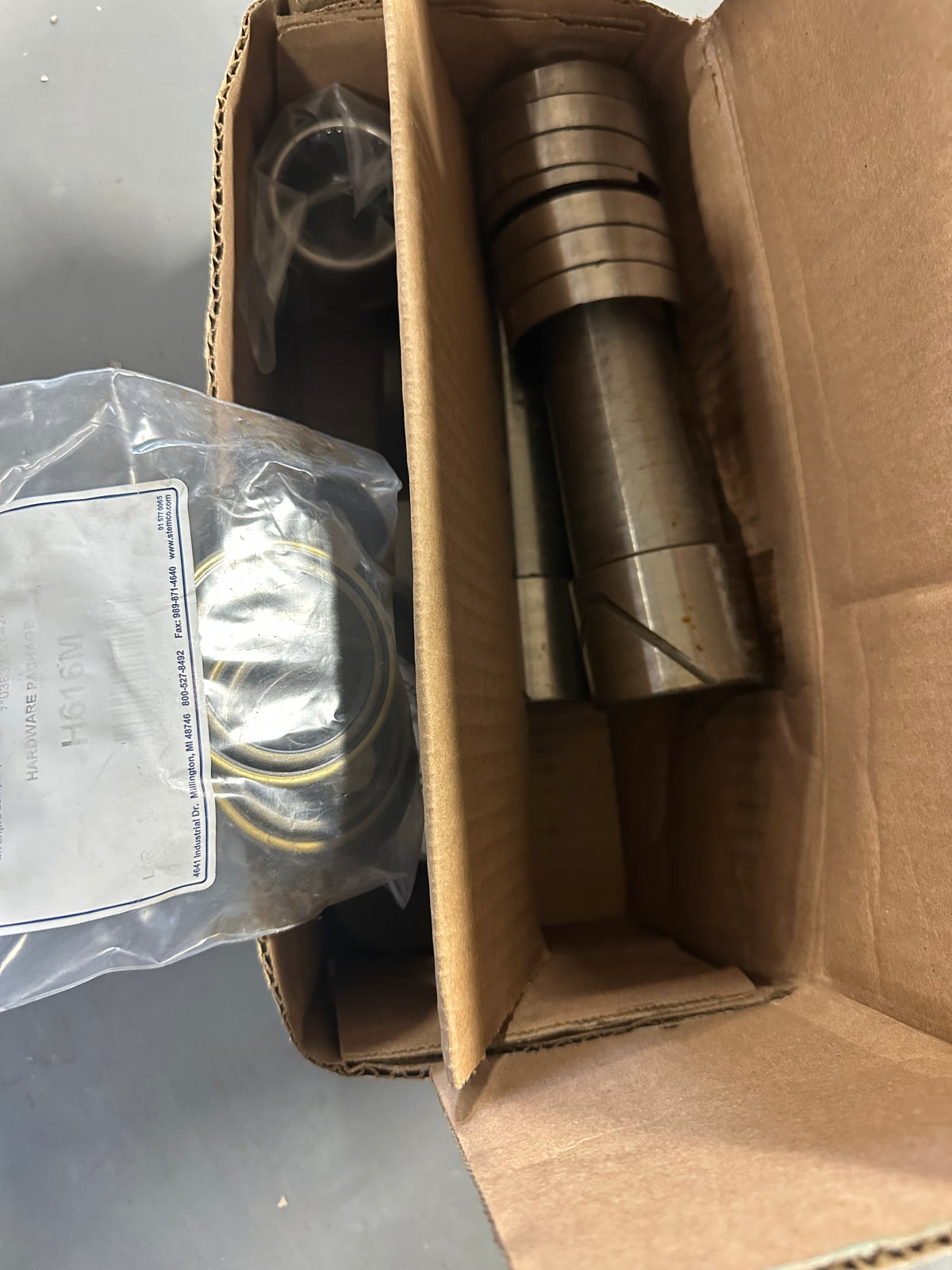 Stemco Kaiser K616M Qwik Kit King Pin Kit, Replaces Mack 301SQ52 new p ...