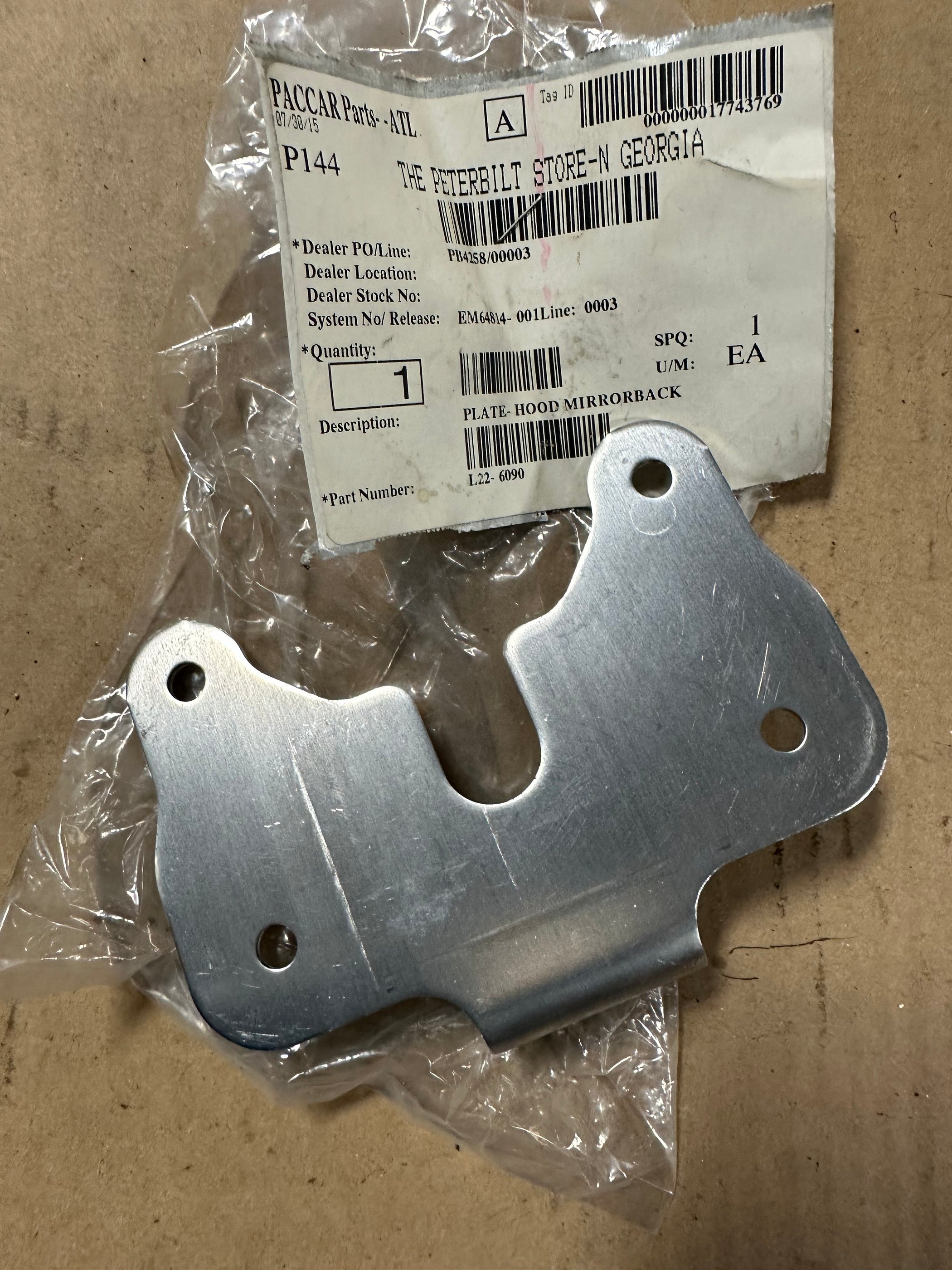 Paccar Kenworth L22-6090 Plate Hood Mirror Back New Part — North ...