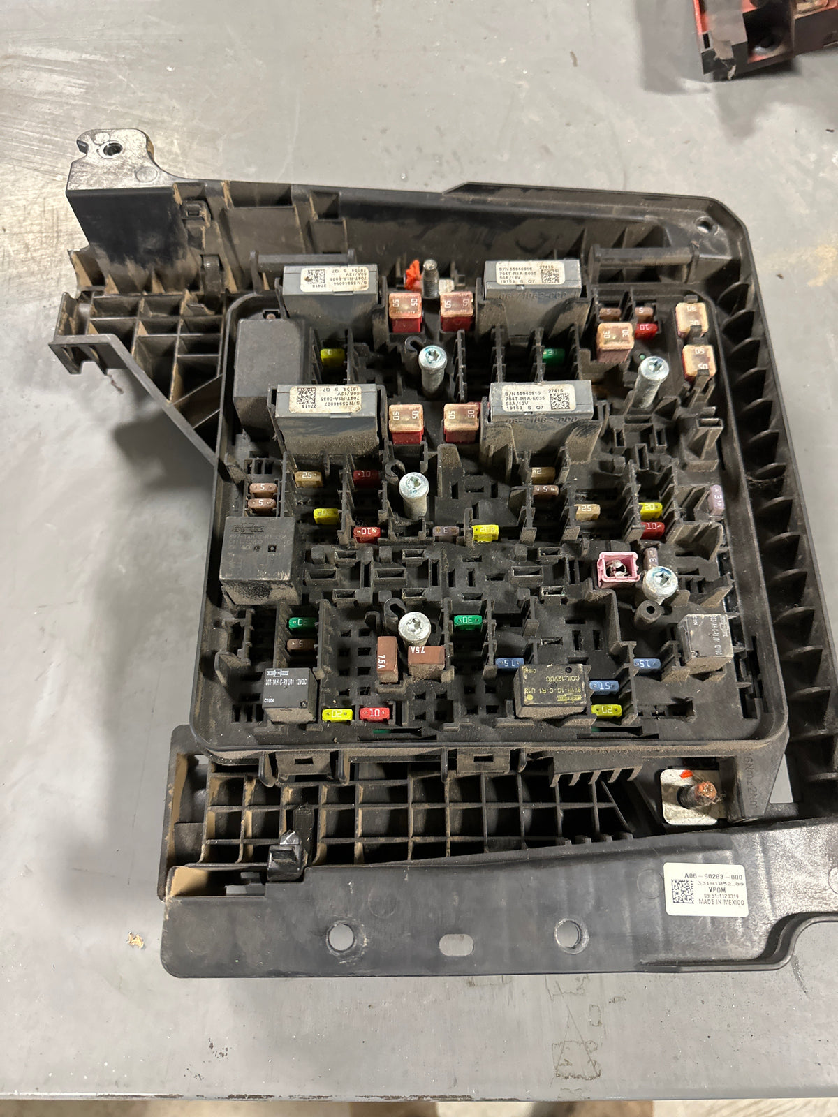 Freightliner Power Distribution Module Panel A06-90283-000 Used Part ...